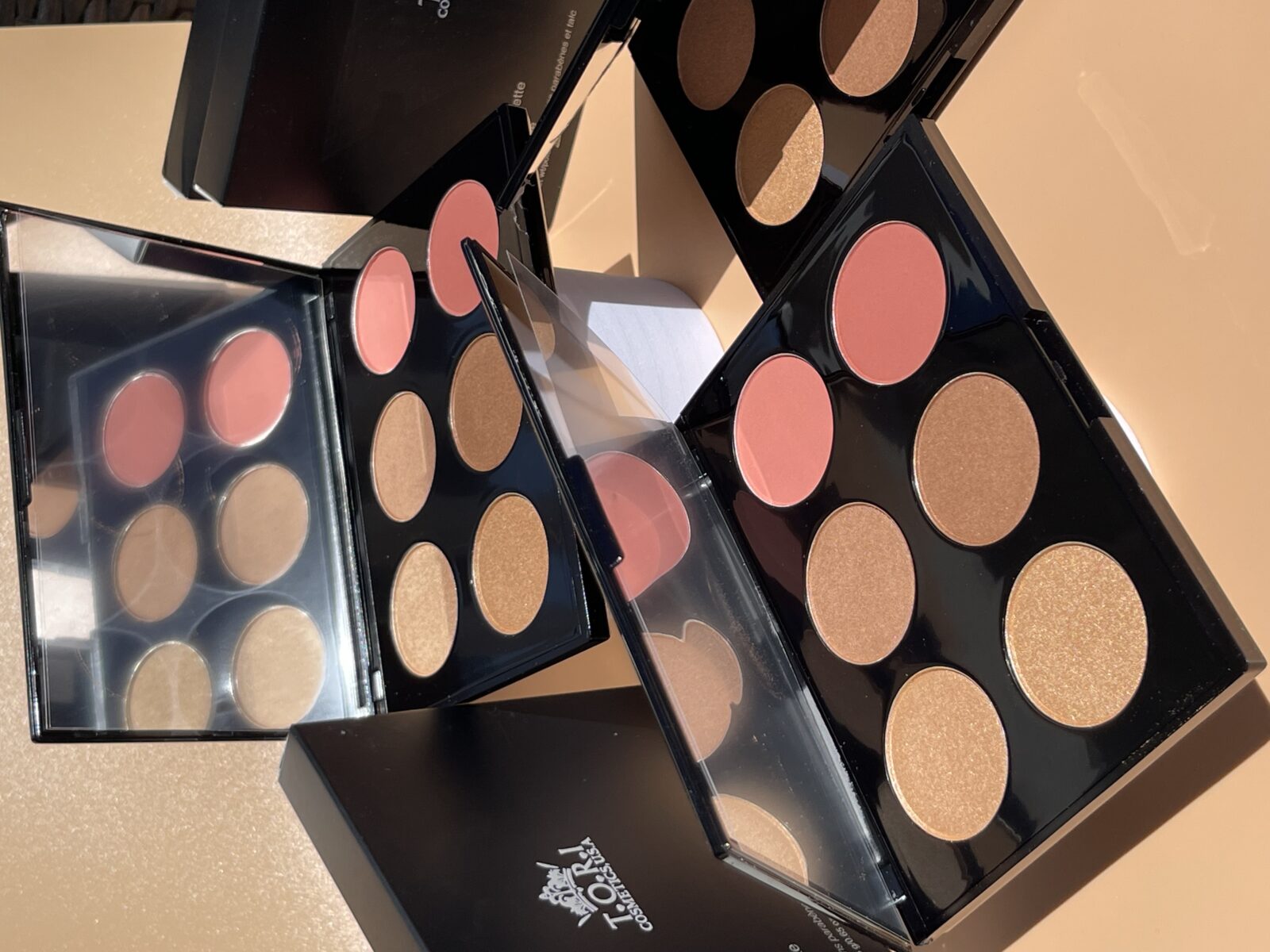 6 Shades Pro Cheek Palette - TORI Cosmetics, U.S.A